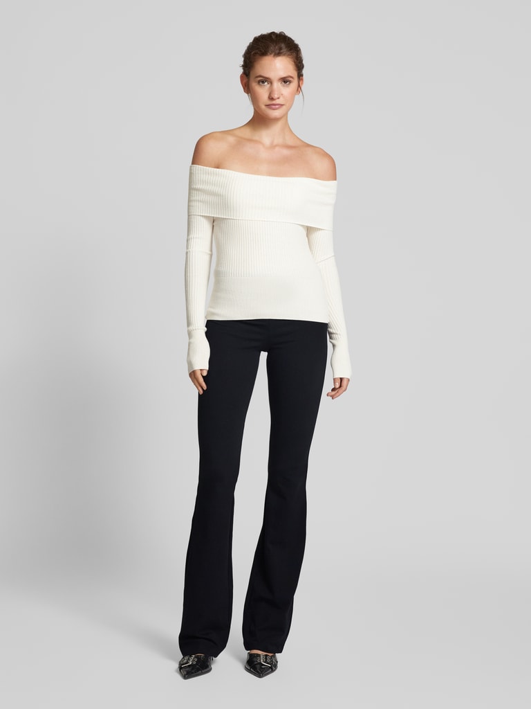 REVIEW Flared cut sweatpants met elastische band in zwart online kopen ...