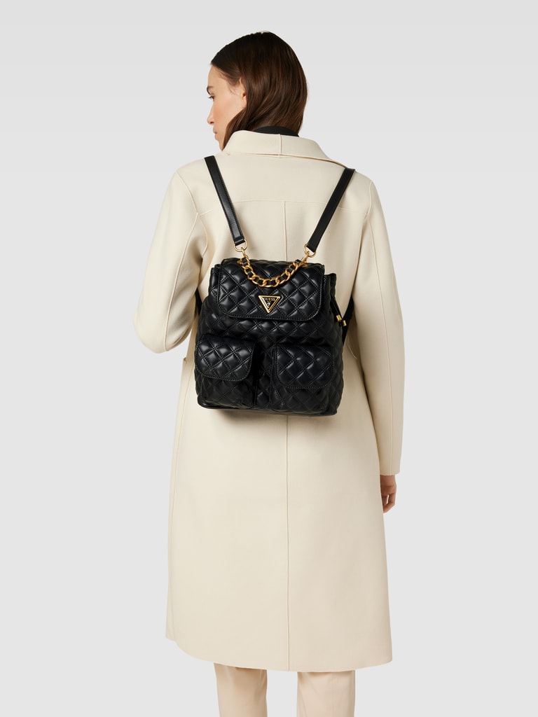 Guess Rucksack mit Steppnähten Modell 'GIULLY' (black) online kaufen