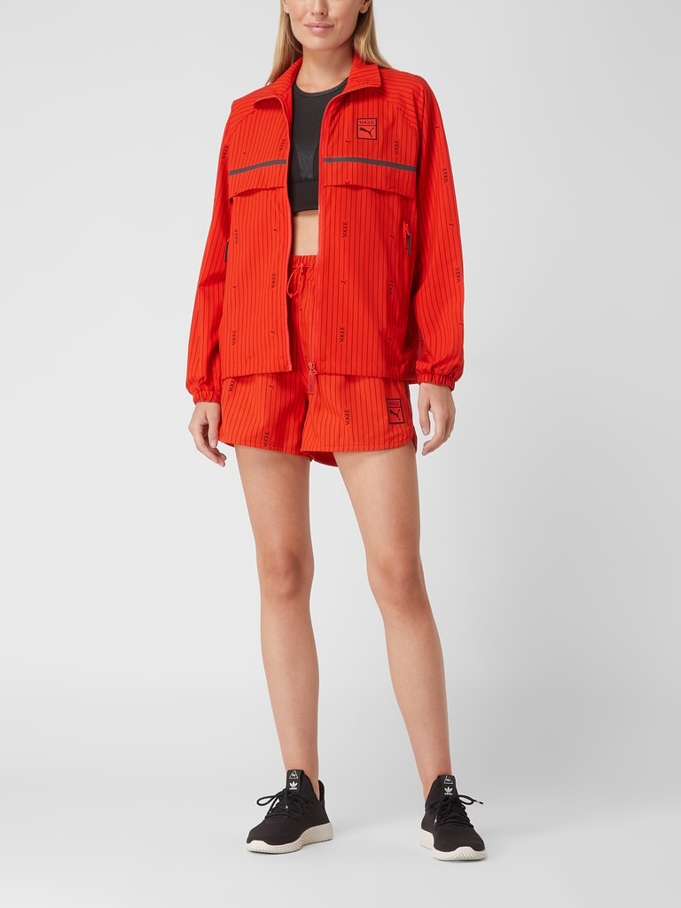 PUMA X VOGUE Jack met stretch van PUMA x VOGUE in rood online kopen | P&C