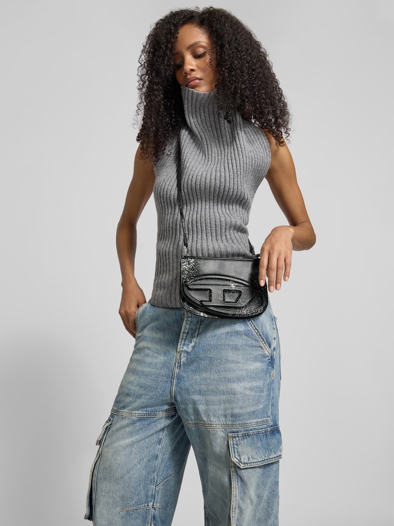 Diesel Crossbody Bag mit Label-Detail (black) online kaufen