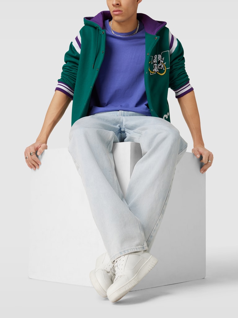 Kup online Redefined Rebel T-shirt z okrągłym dekoltem (fioletowy)