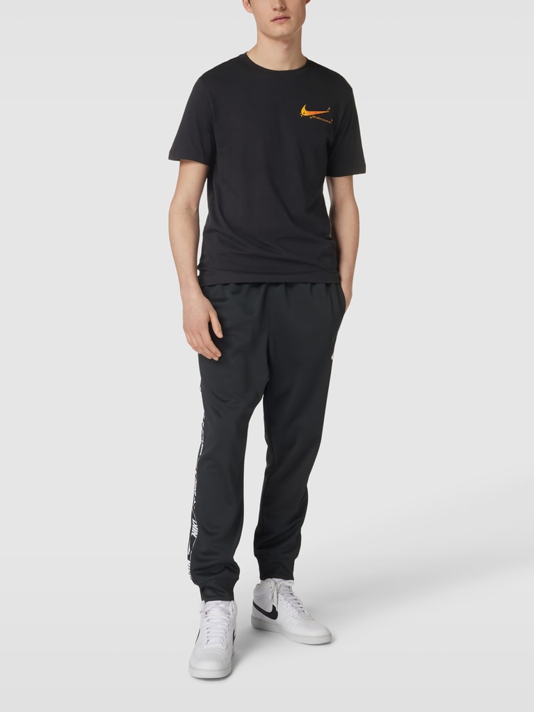 Nike T-Shirt mit Allover-Print (black) online kaufen