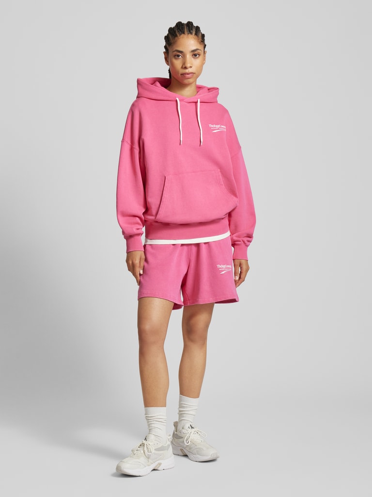 Kup online TheJoggConcept Szorty z dzianiny dresowej o kroju regular ...