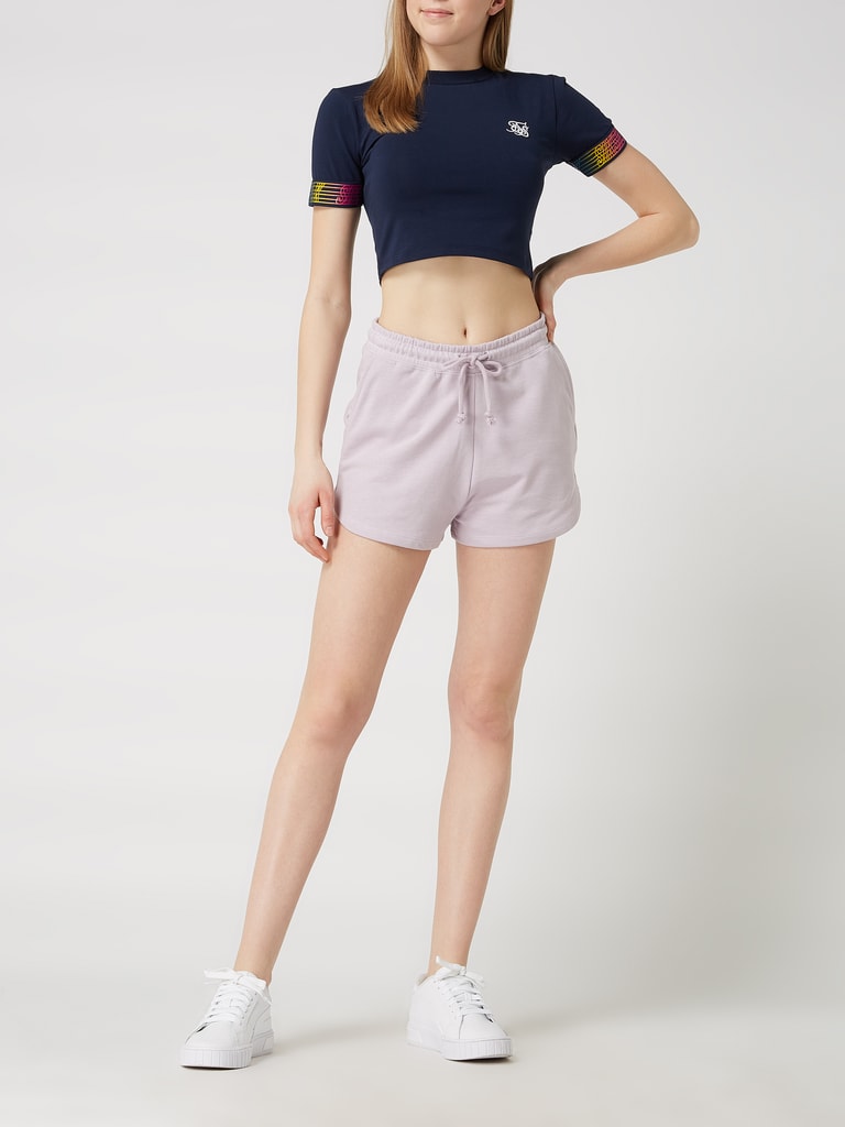 SIK SILK Cropped T-Shirt mit Stretch-Anteil Modell 'Rainbow Runner ...