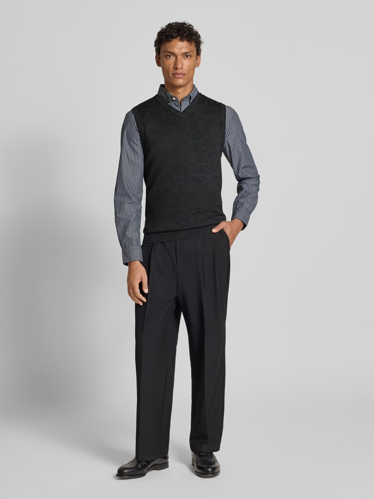 Christian Berg Men Gebreid shirt van een mix van merinowol met V-hals ...