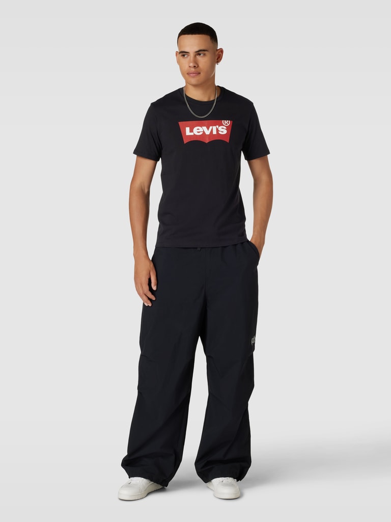 Levi's® T-shirt met labelprint in zwart online kopen | P&C