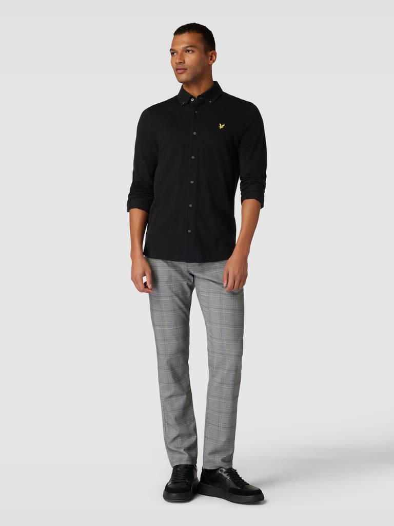 Lyle & Scott Slim Fit Freizeithemd mit Label-Stitching (black) online ...