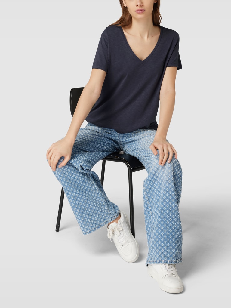 Superdry T-Shirt mit V-Ausschnitt (rauchblau) online kaufen