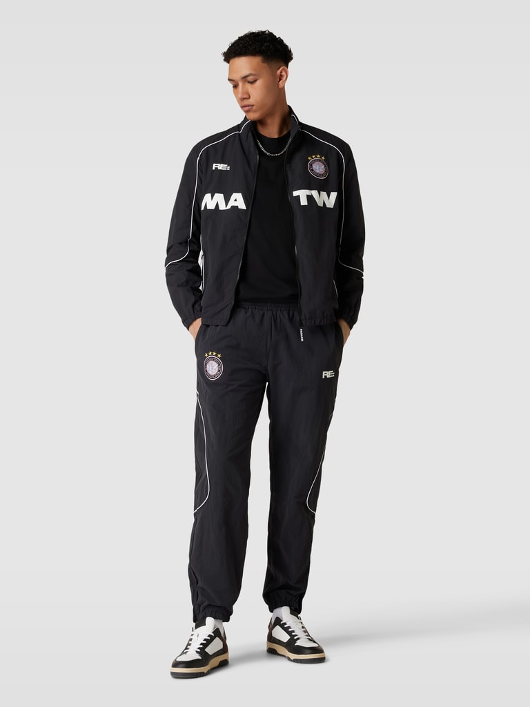 Review X MATW Trainingsjacke mit Statement-Print - MATW x REVIEW Drop ...
