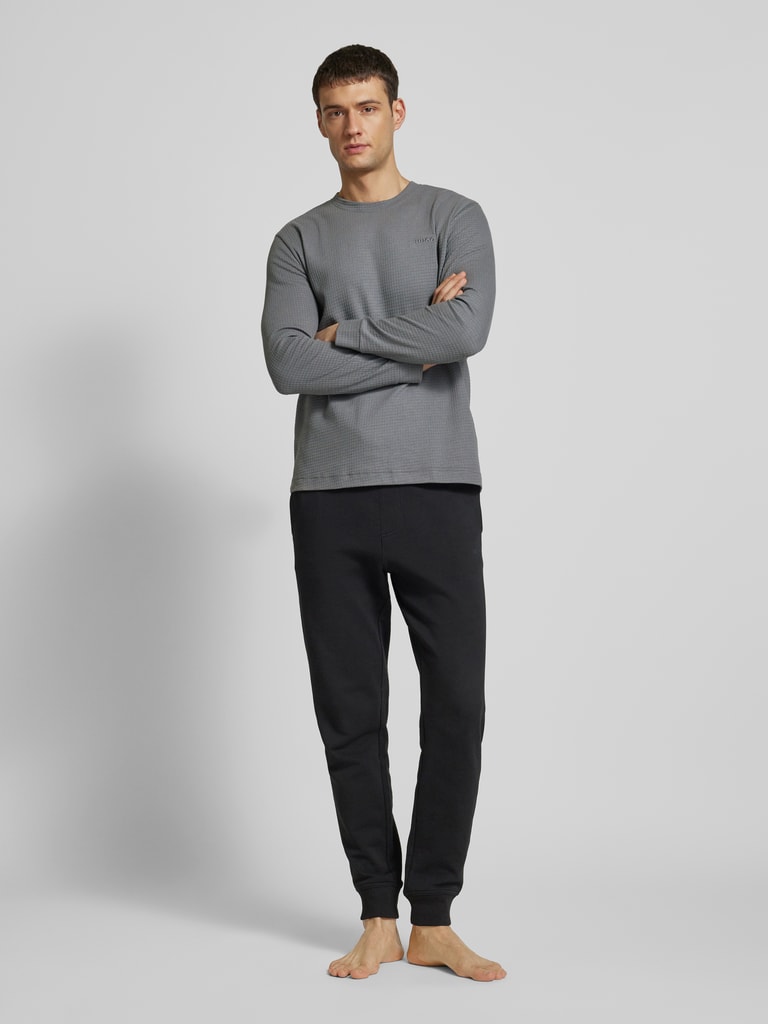 HUGO Longsleeve mit Label-Stitching Modell 'Austin' (stein) online kaufen