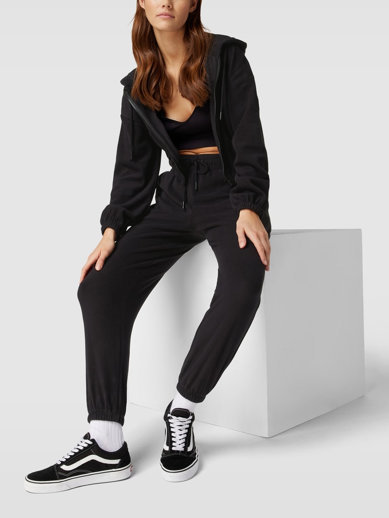 Only Sweatpants aus Fleece Modell 'ONLKAROI FLEECE PANT' (black) online ...