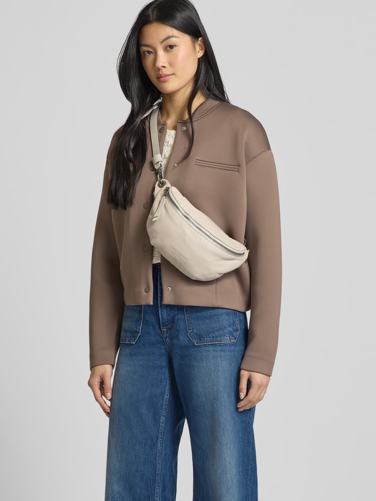 Kup online LIEBESKIND BERLIN Torba na ramię z detalem z logo model ...