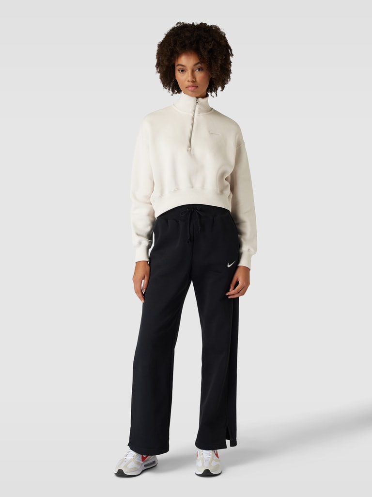 Nike Cropped Sweatshirt mit kurzem Reißverschluss (beige) online kaufen