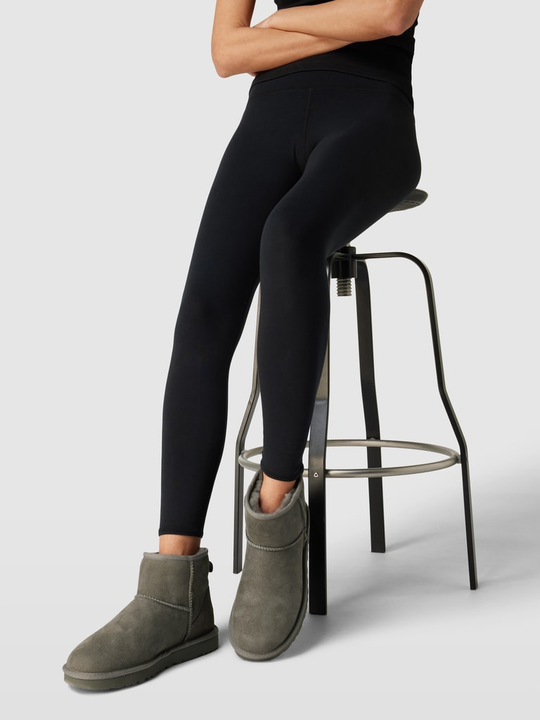 UGG Stiefel mit Label-Details (mittelgrau) online kaufen
