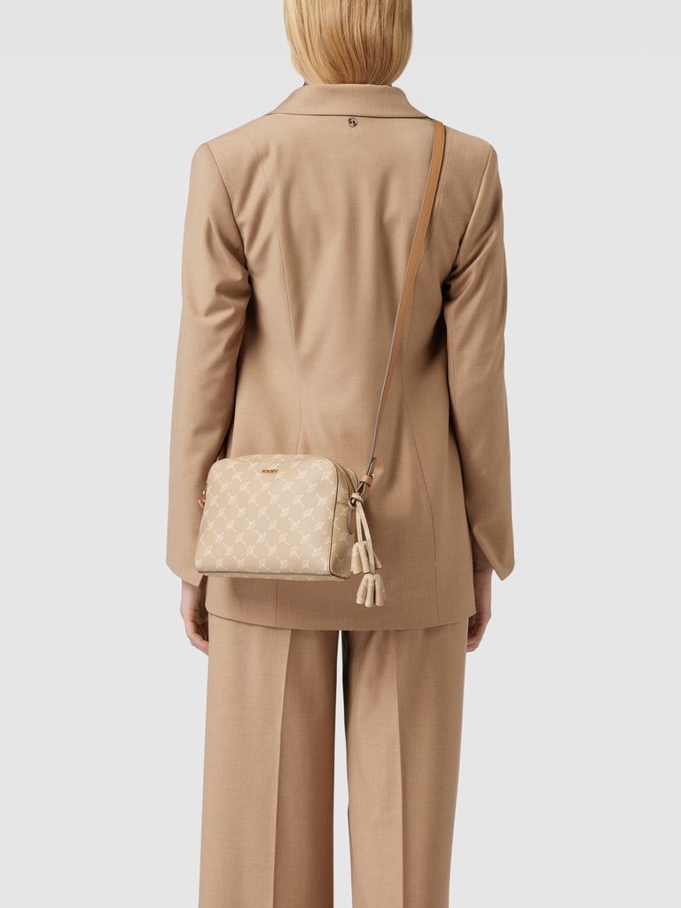 JOOP! Crossbody Bag mit Allover-Logo Modell 'chloe' (beige) online kaufen