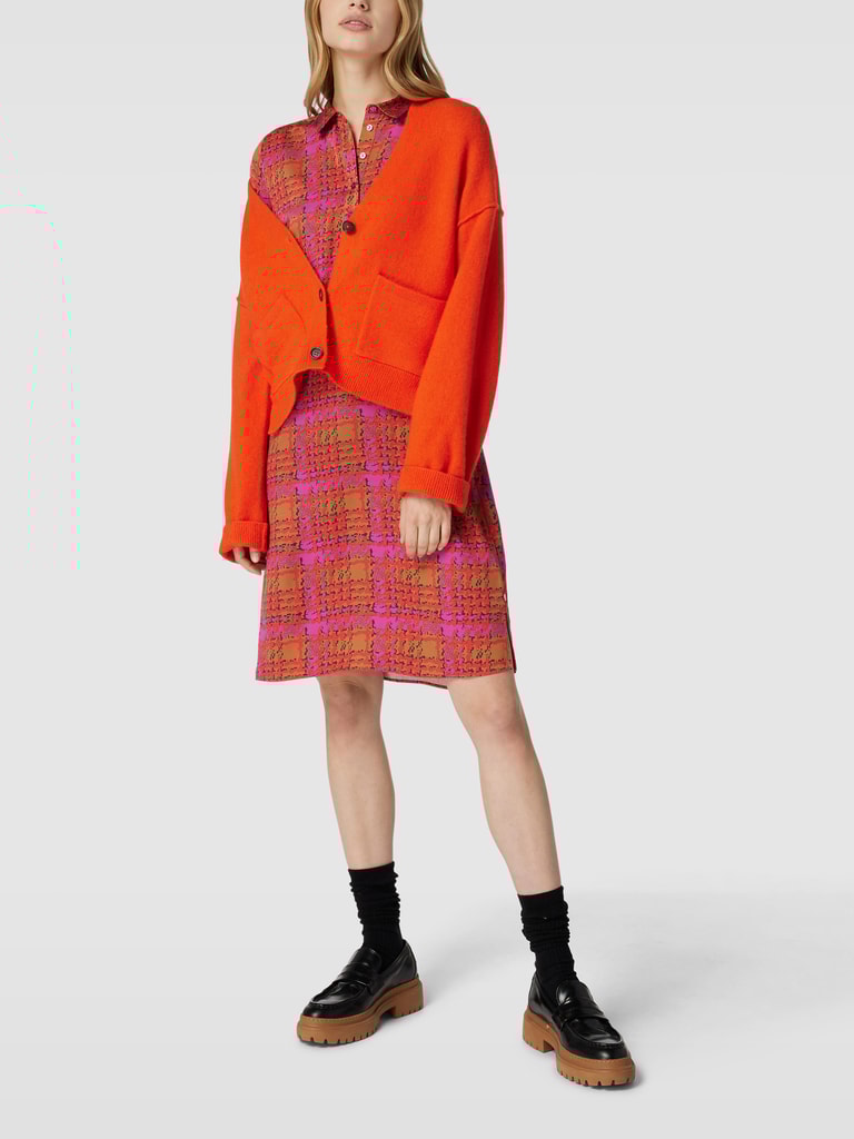 Milano Italy Knielange jurk met all-over motief, model 'Karo Pink AOP ...