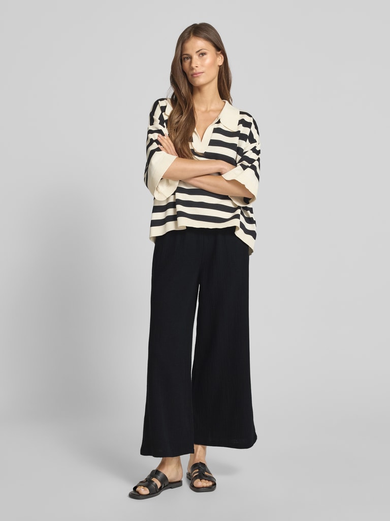 Christian Berg Woman Wide Leg Stoffhose in verkürzter Passform (black ...