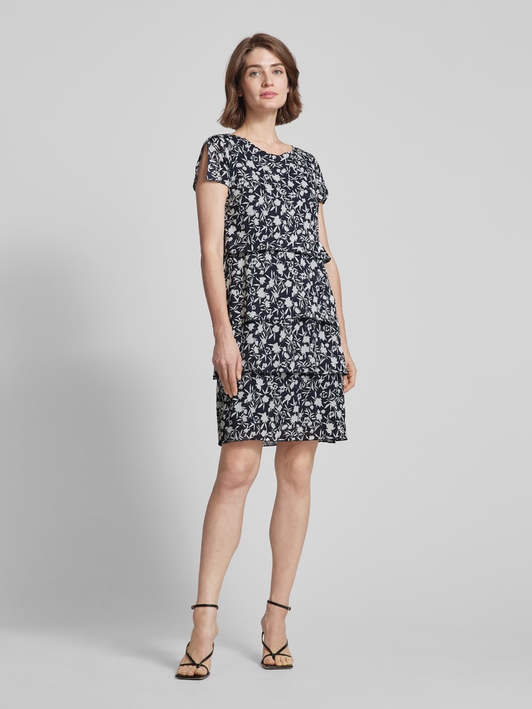 Betty Barclay Knielanges Kleid im Stufen-Look (marine) online kaufen