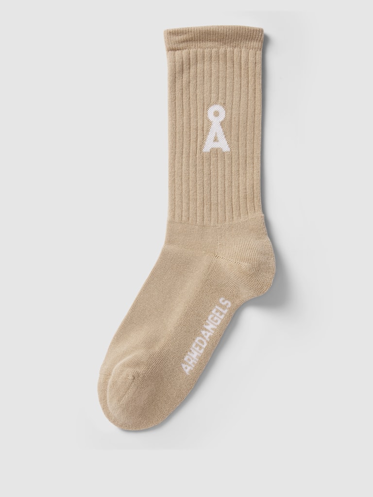 Armedangels Socken mit Label-Details Modell 'SAAMUS BOLD' (sand) online ...