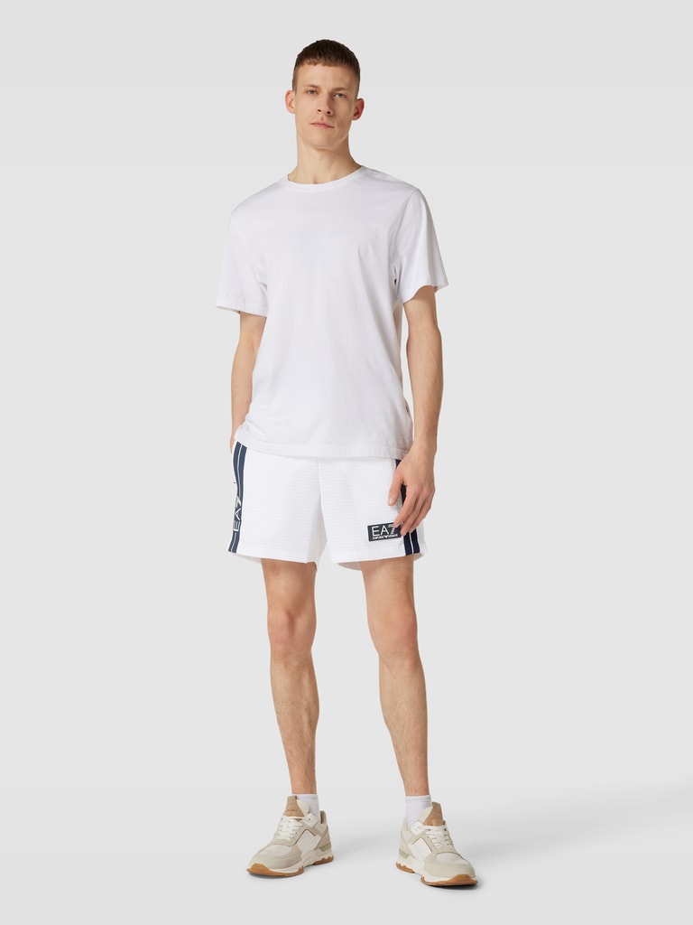 EA7 Emporio Armani Shorts mit Strukturmuster (weiss) online kaufen