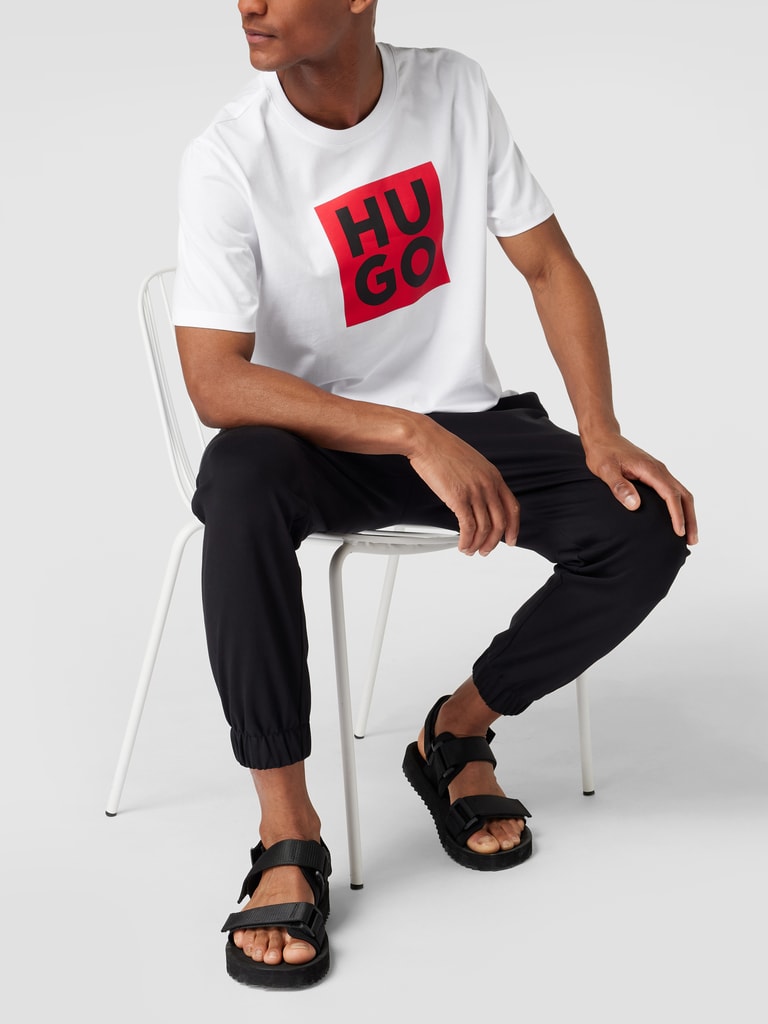 Kup online HUGO T-shirt z nadrukiem z logo model ‘Daltor’ (biały)