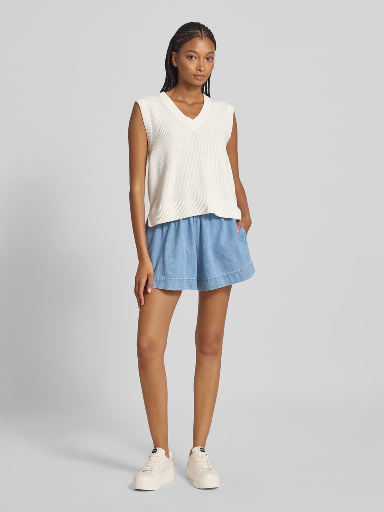 Pieces Korte jeans van puur katoen, model 'FLORA' in lichtblauw online ...
